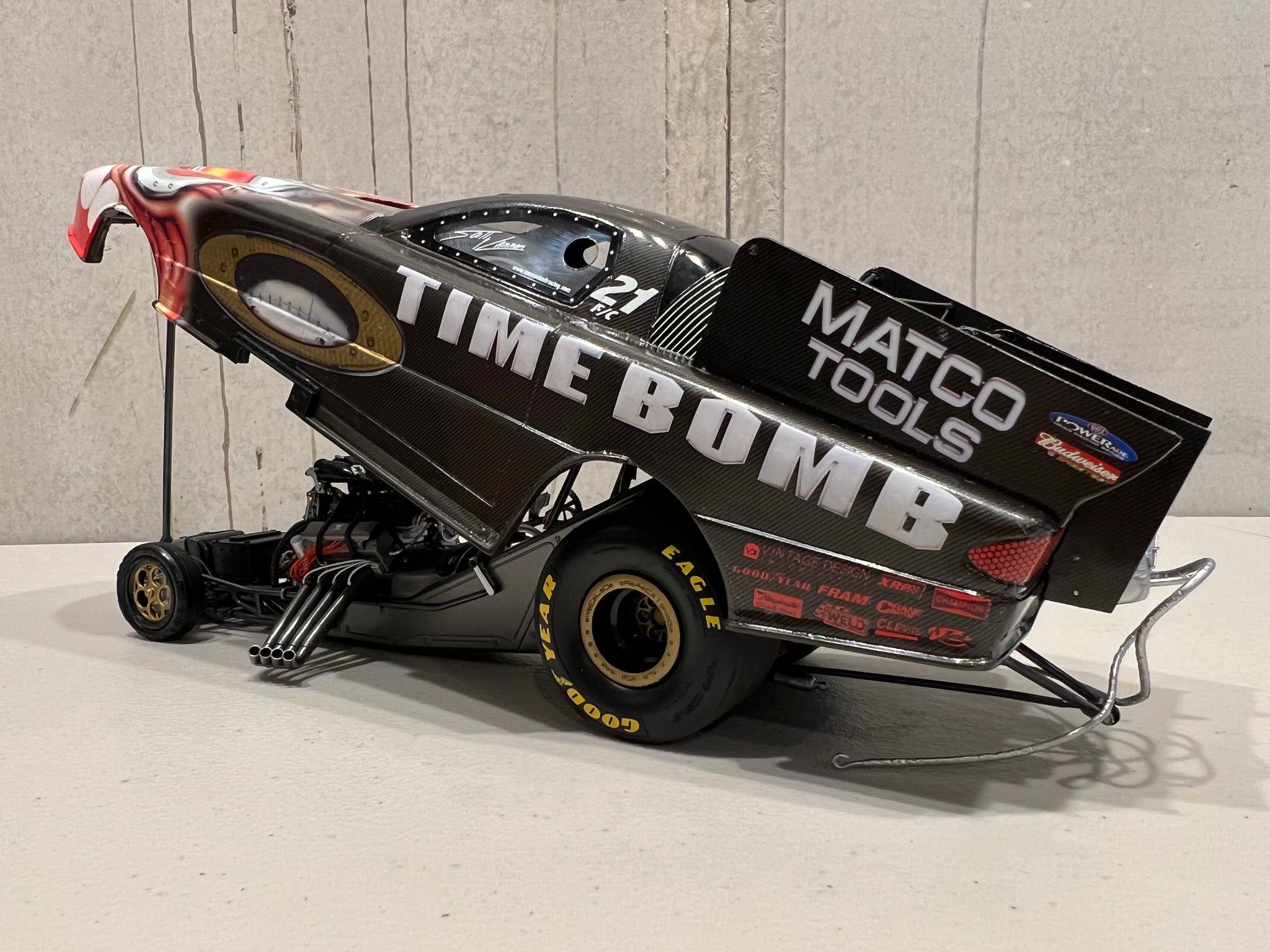 2002 SCOTTY CANNON OAKLEY TIME BOMB NHRA FUNNY CAR - 1:16 SCALE MODEL
