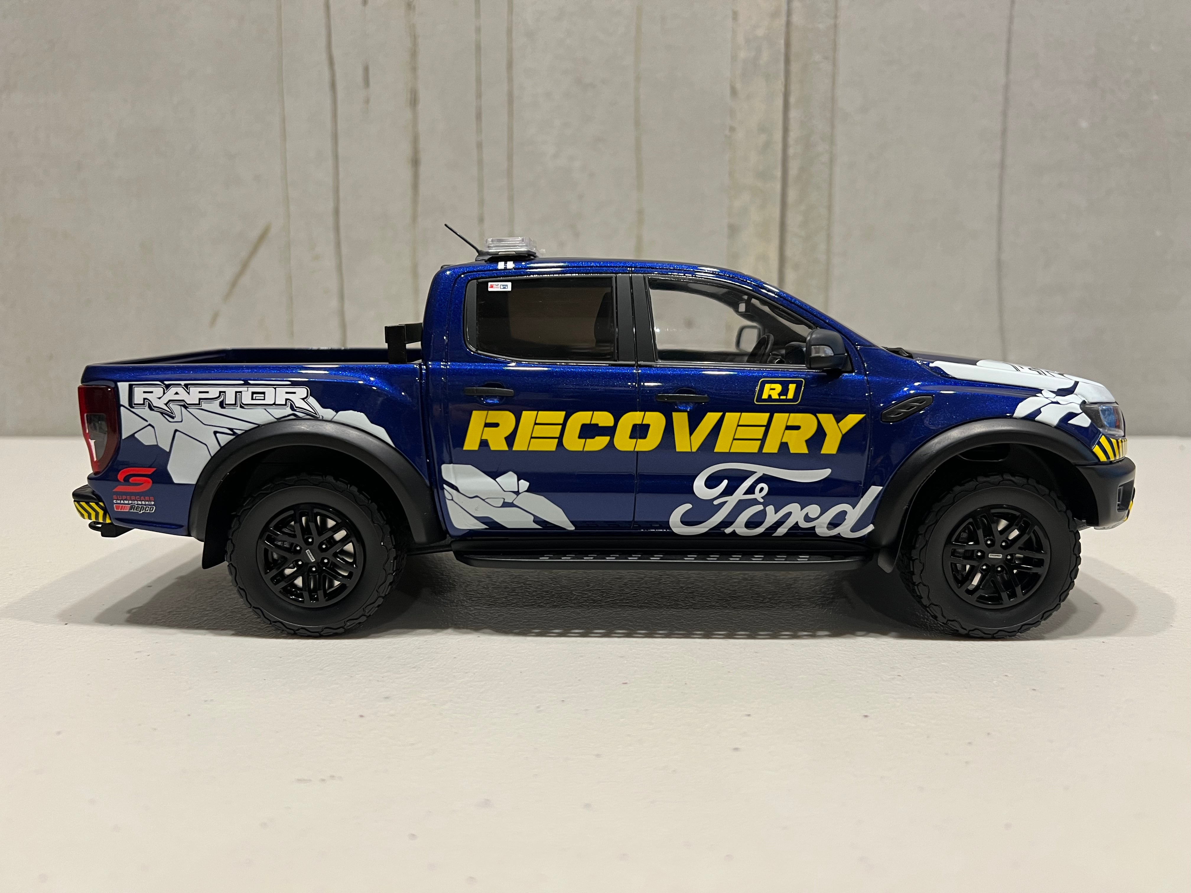 Ford Ranger Raptor - Supercars Recovery Vehicle 1:18 Resin Model - Aut ...