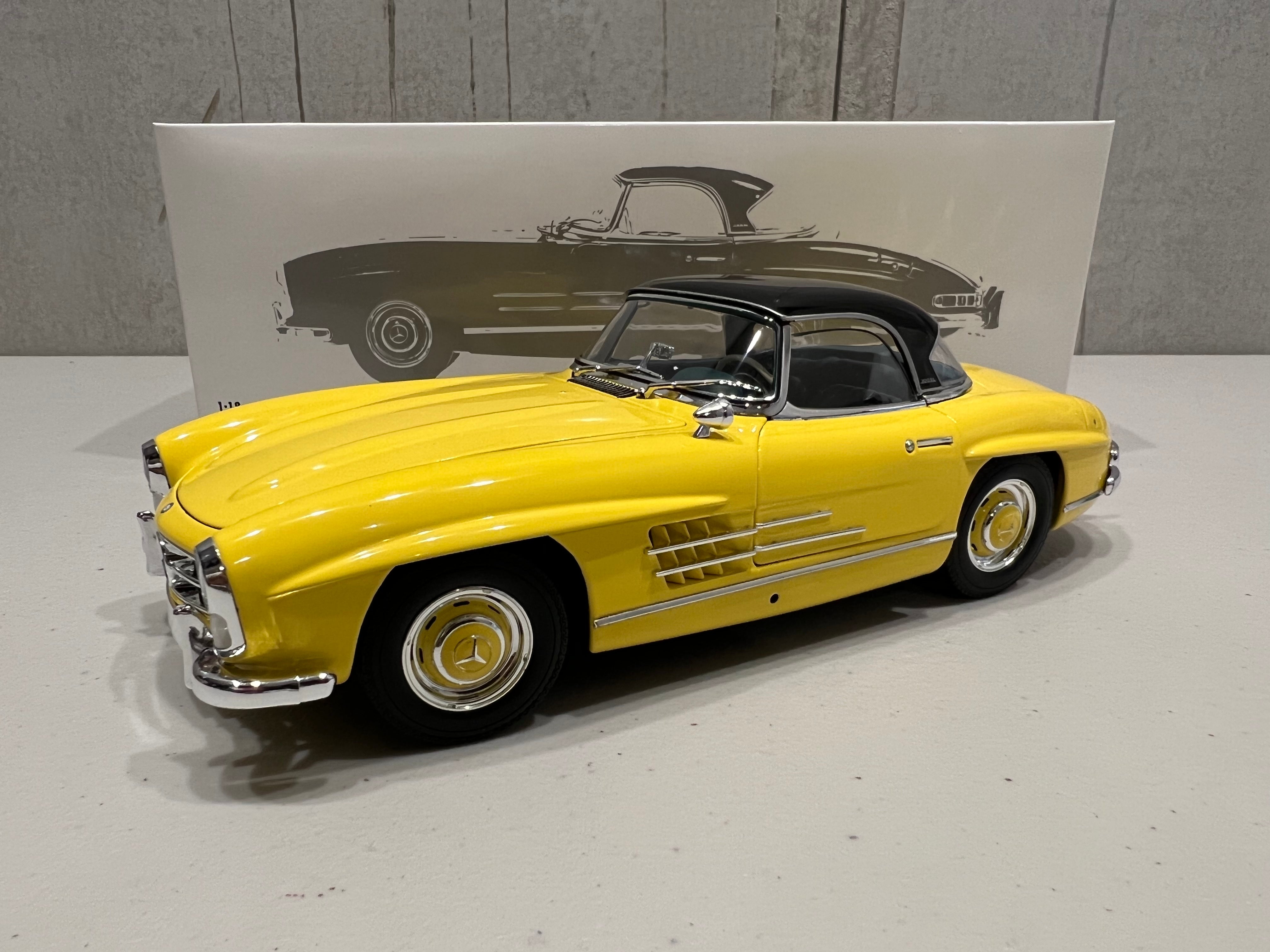 Mercedes Benz 300SL Roadster (W198) 1958 Yellow With Hardtop - 1:18 Sc