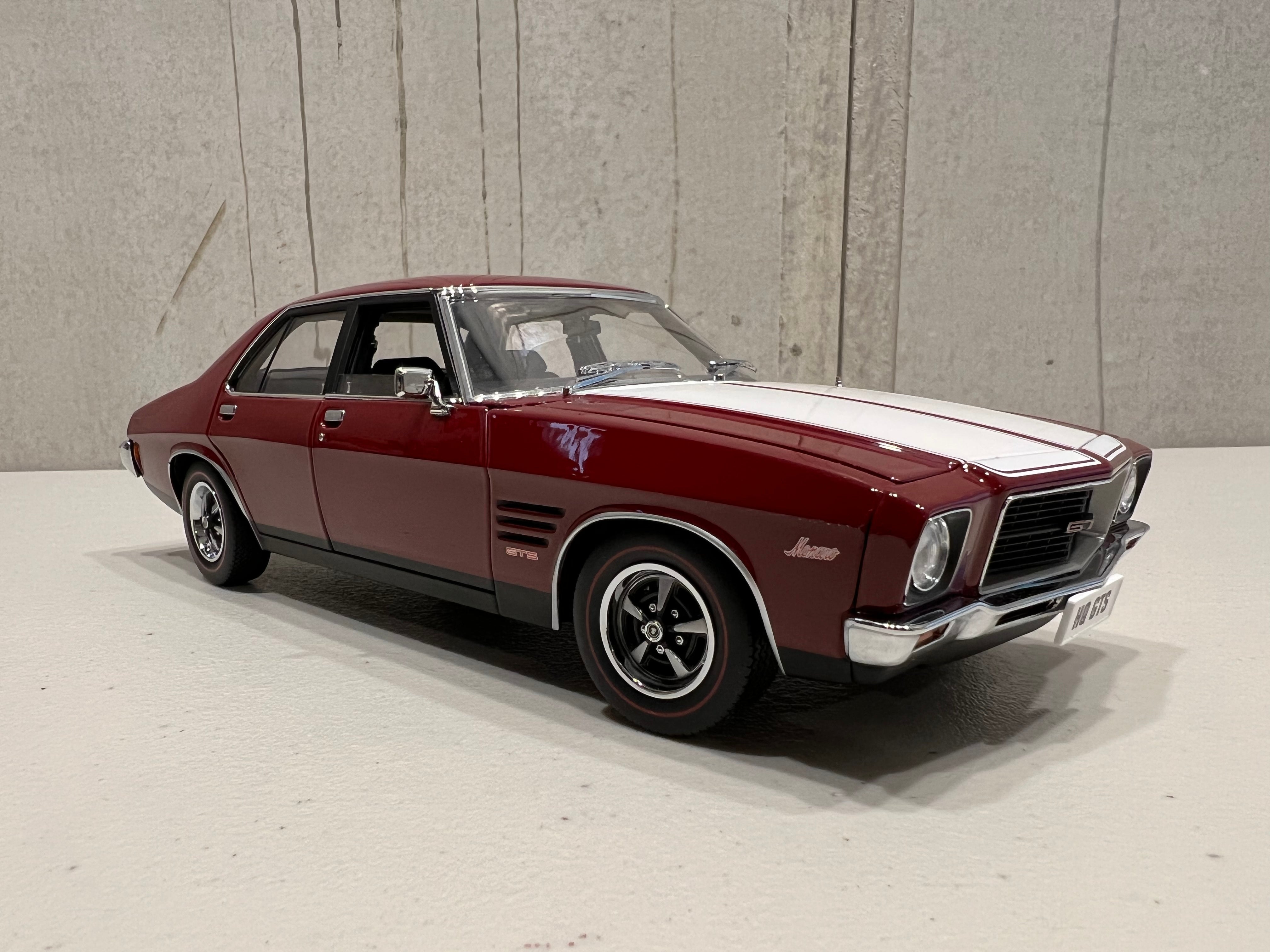 HOLDEN HQ GTS MONARO - BURGUNY SEDAN - 1:18 DIECAST MODEL – Elite ...