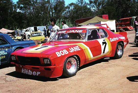 *PRE-ORDER* BOB JANE HQ MONARO SPORTS SEDAN - 1:18 SCALE RESIN MODEL ...