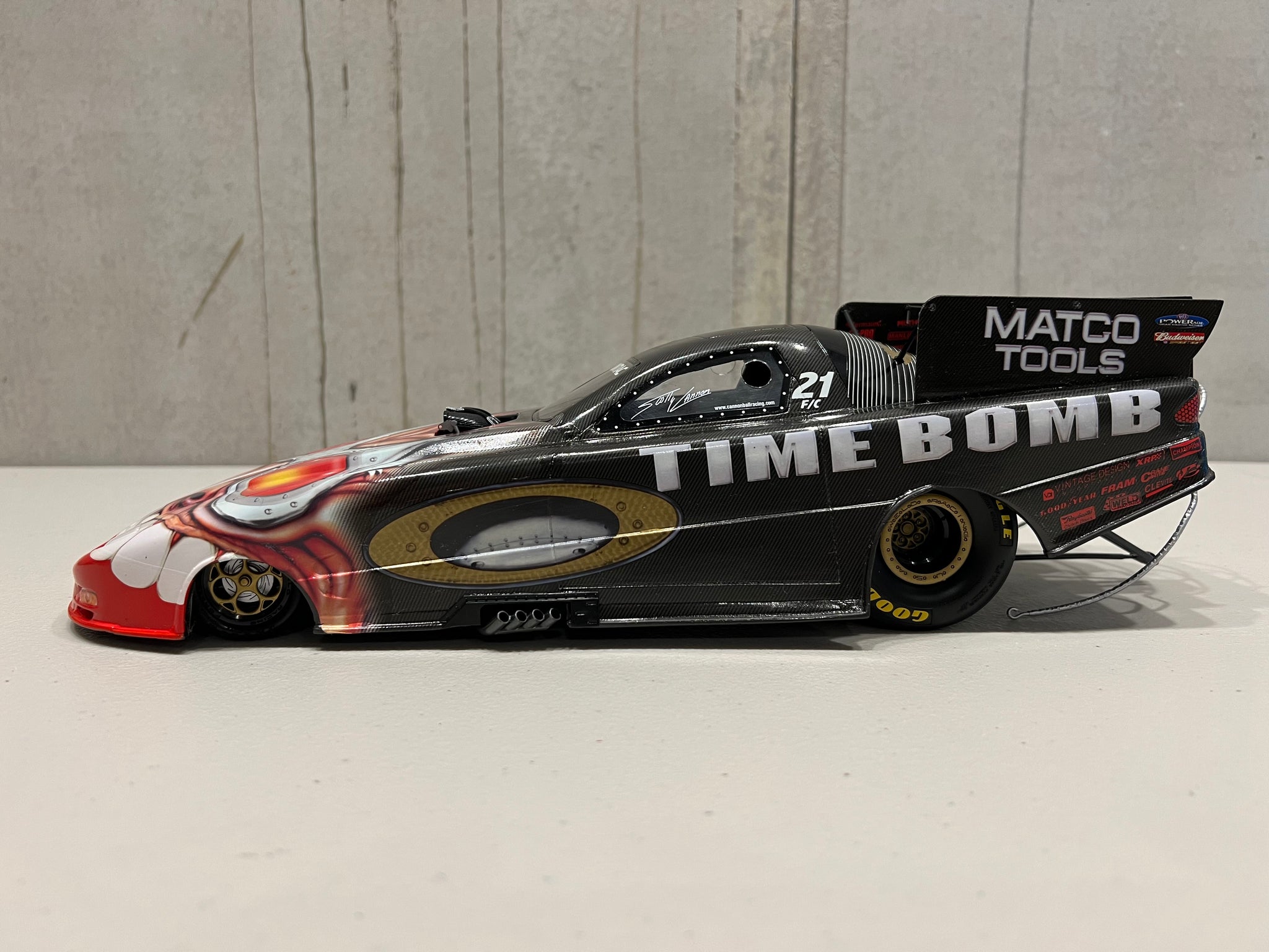 2002 SCOTTY CANNON OAKLEY TIME BOMB NHRA FUNNY CAR - 1:16 SCALE MODEL