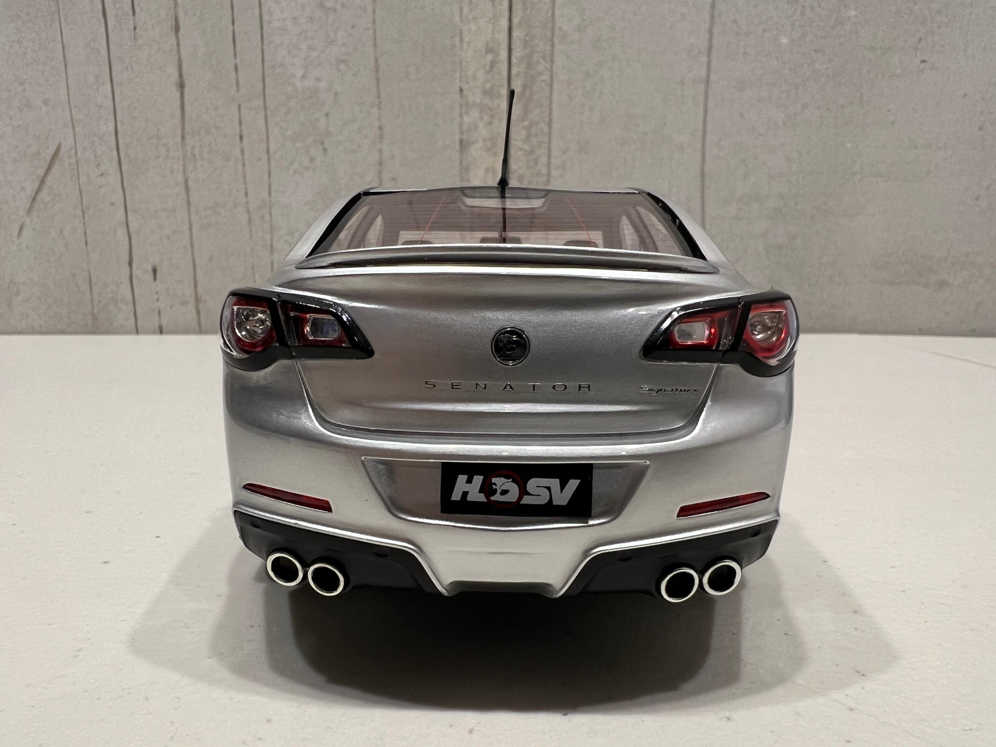HSV Gen F Senator - Nitrate - 1:18 Model Car - BIANTE