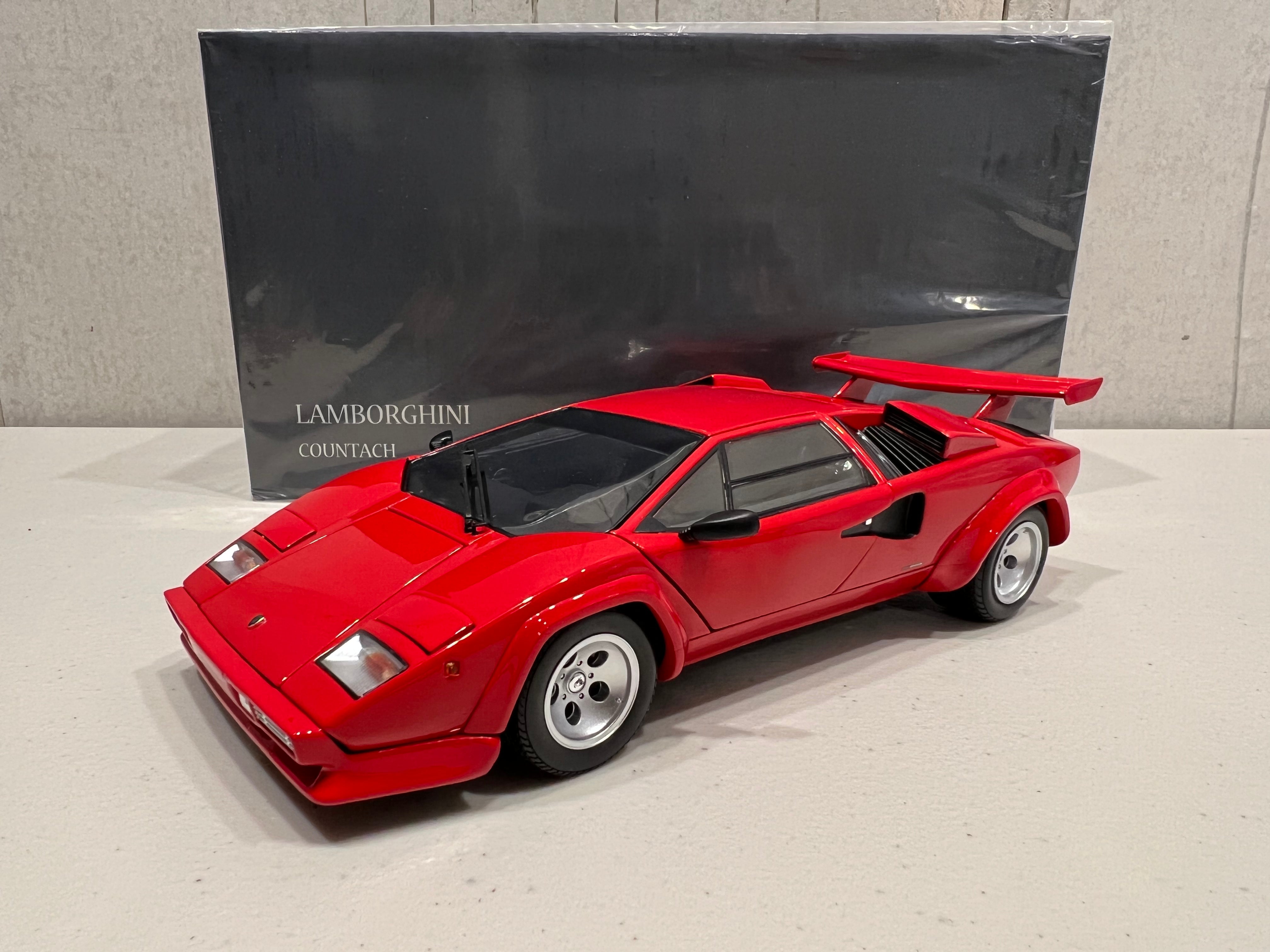 Lamborghini Countach LP500S - Red - Product specification as identical