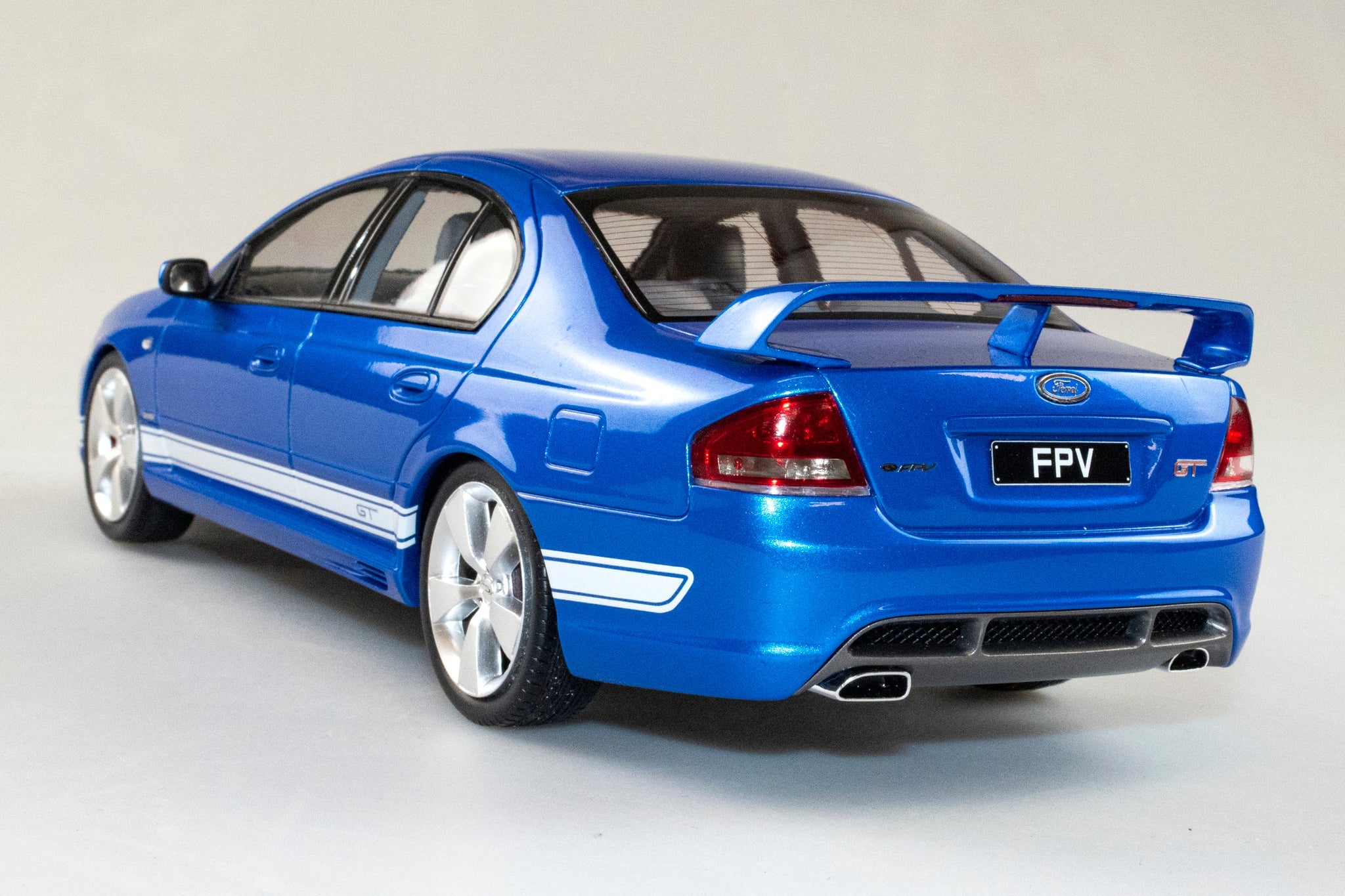 *PRE-ORDER* FPV BF GT - SHOCKWAVE BLUE with WINTER WHITE STRIPES - 1:1