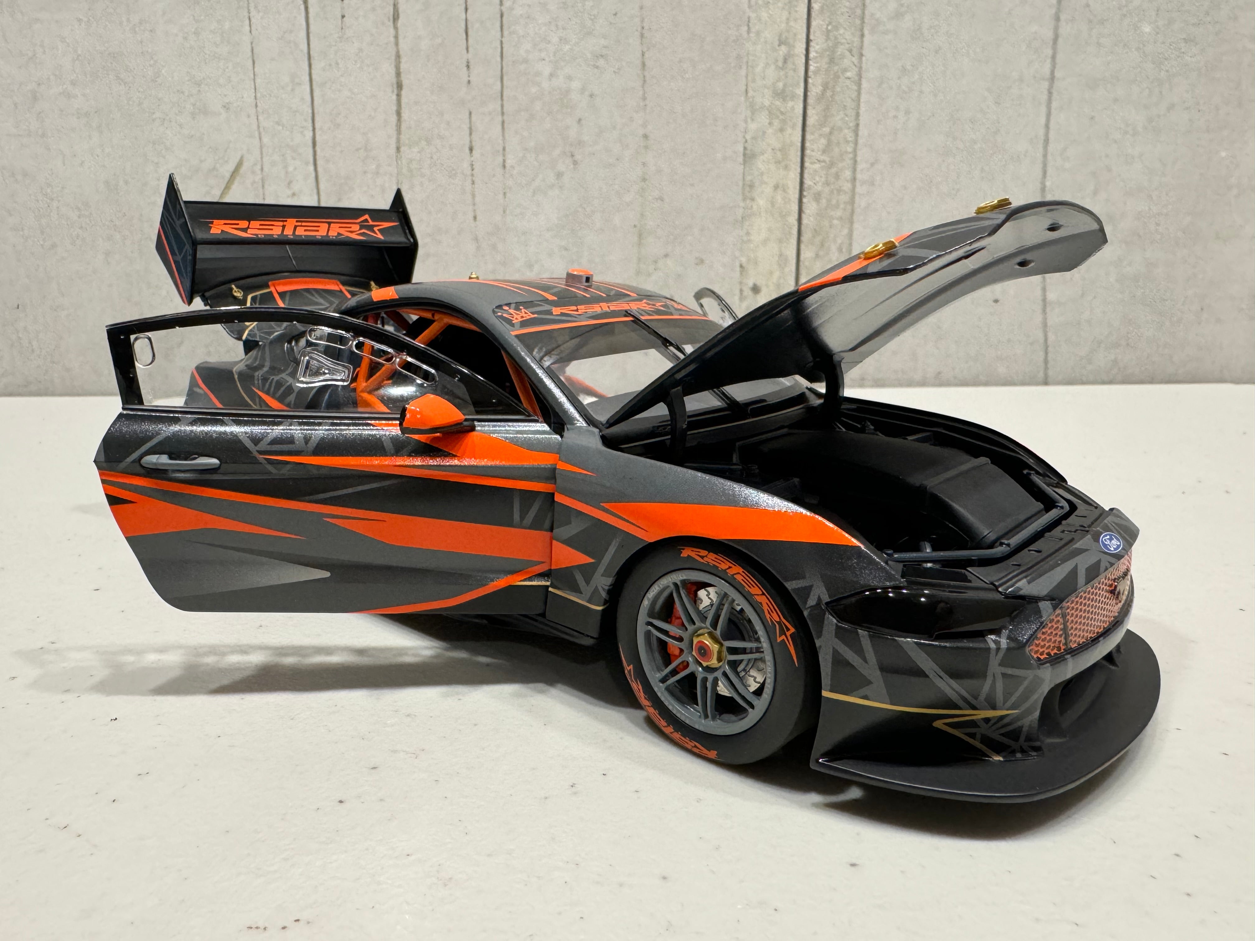 Ford Mustang Gen2 Supercar - Imagination Project Edition 2 - 1:18 Scal