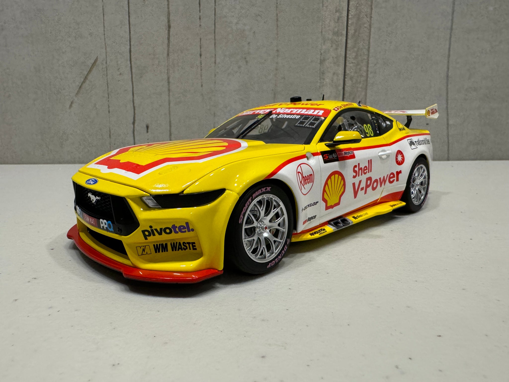Simona De Silvestro - Kai Allen - Shell V-Power Racing Team #98 Ford M