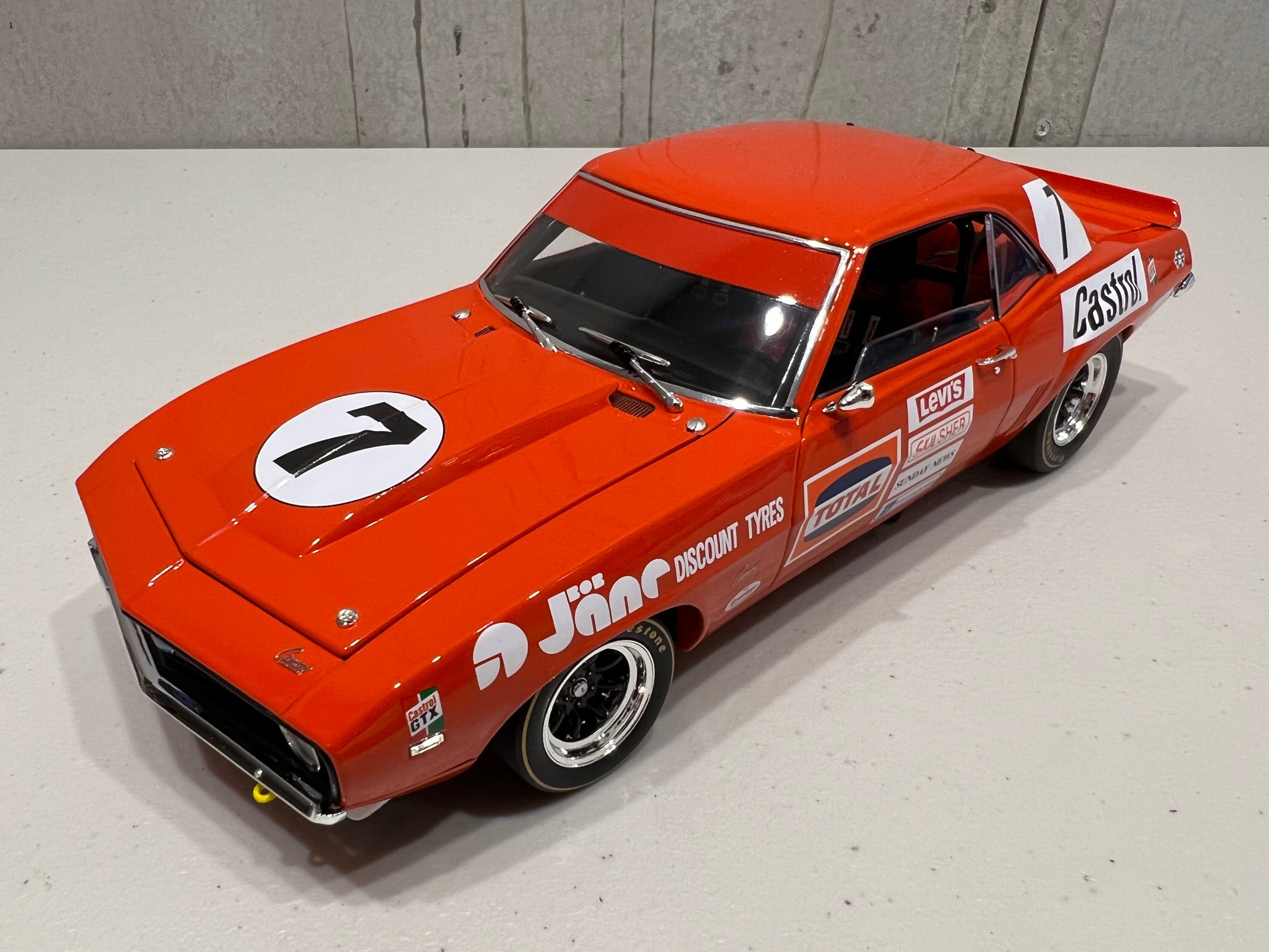 Chevrolet Camaro 1972 ATCC Round 1 Symmons Plains 2nd Place Car 1:18 D