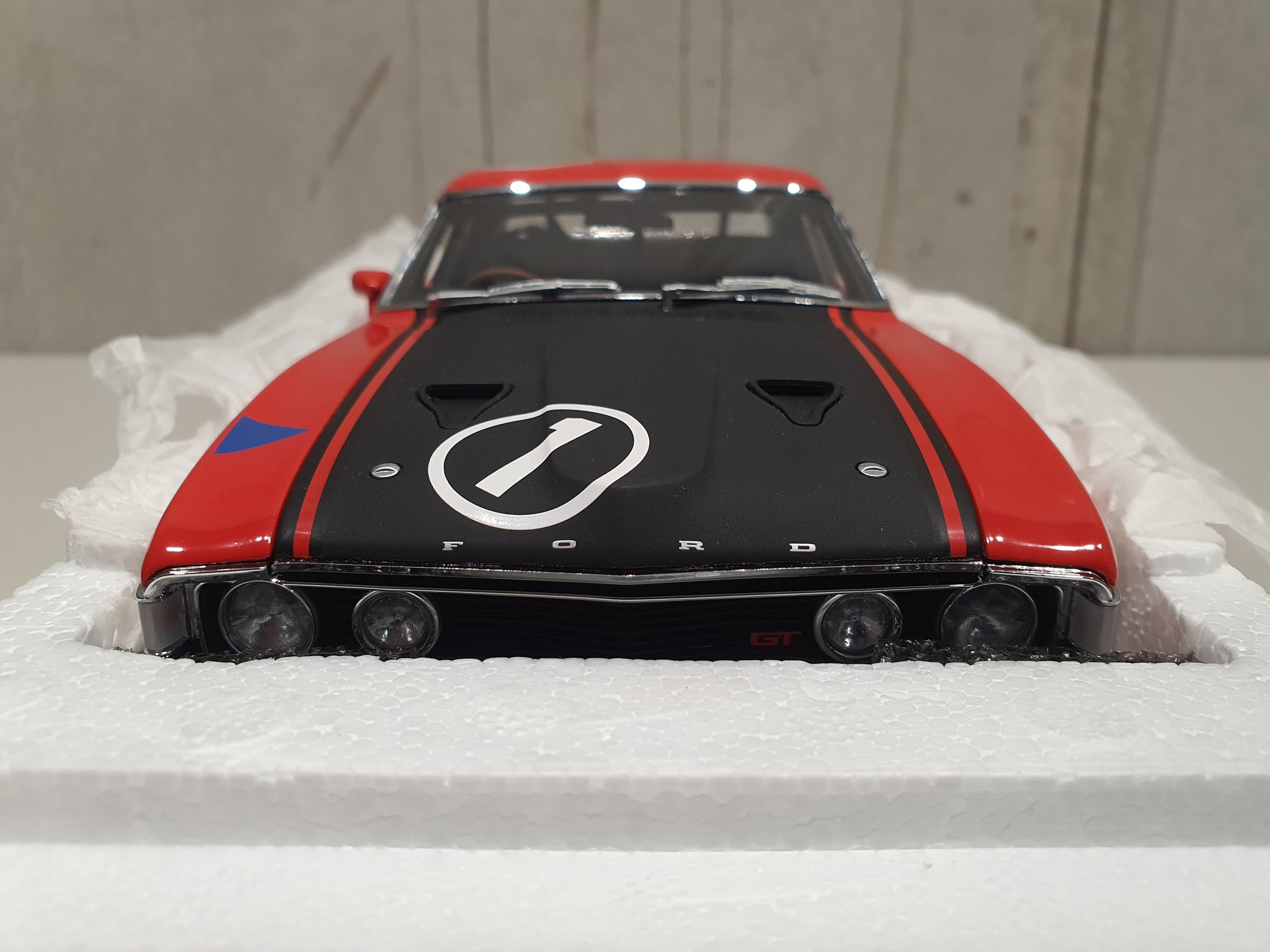 1972 FORD XA FALCON GT-HO PHASE IV RED REPPER 1:18 DIECAST MODEL ...