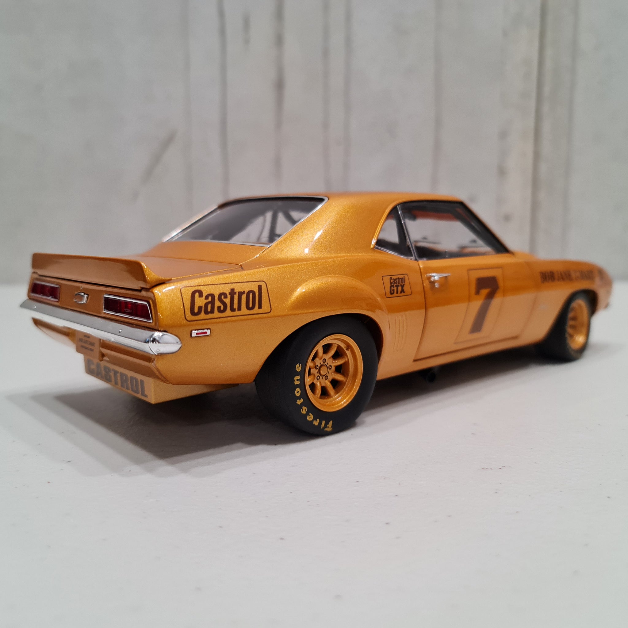 ZL-1 Camaro 1971 ATCC Winner 50th Anniversary GOLD livery - 1:18 Dieca
