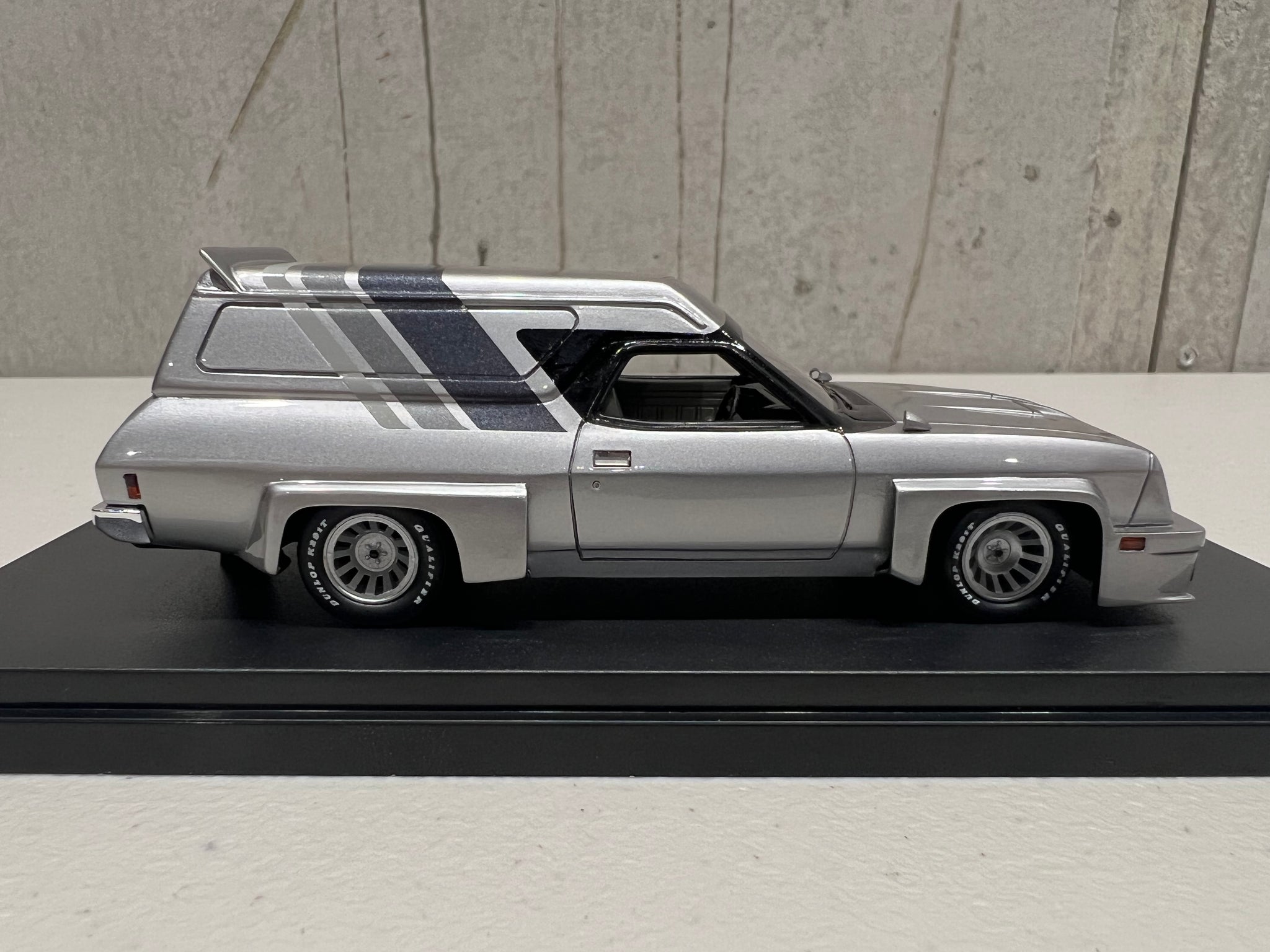 FALCON XC 1977 CONCORDE MELBOURNE MOTOR SHOW PANEL VAN - 1:43 SCALE MO ...