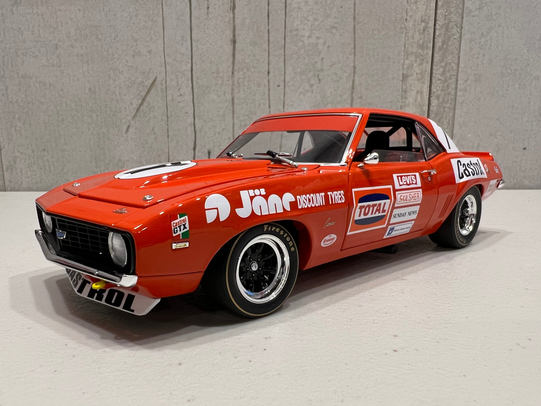 Chevrolet Camaro 1972 ATCC Round 1 Symmons Plains 2nd Place Car 1:18 D