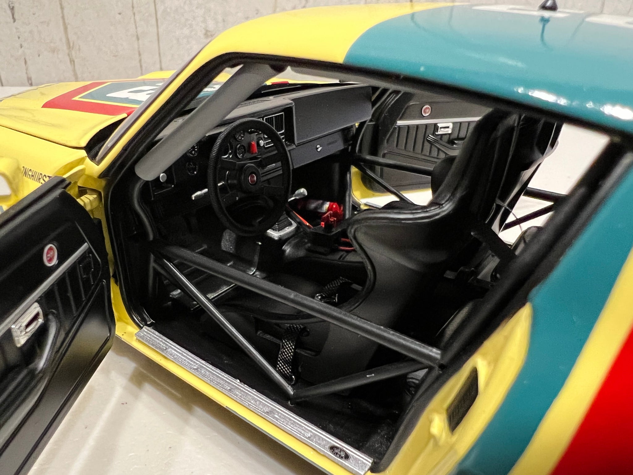 1983 Bathurst Mike Burgmann & Tony Longhurst Chevrolet Z28 Camaro 1:18 ...