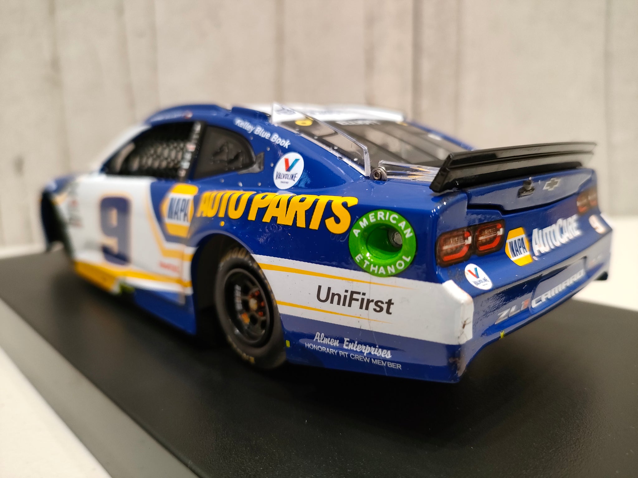 CHASE ELLIOTT 2021 NAPA BRISTOL RACED VERSION 1:24 ELITE DIECAST ...